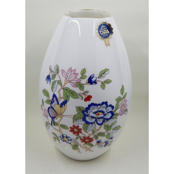 Royal Tara | Accents | Royal Tara Bone China White Vase Butterfly ...